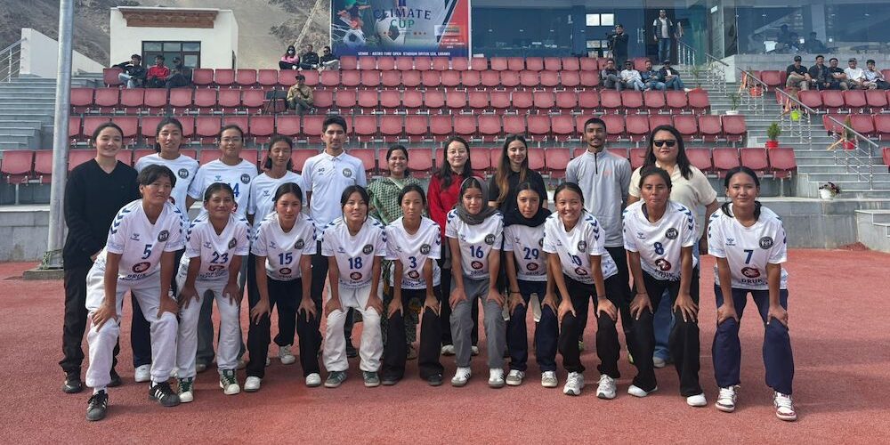 Flag-Off Ceremony of Ladakh Senior Girls Football Team - Voice of Ladakh